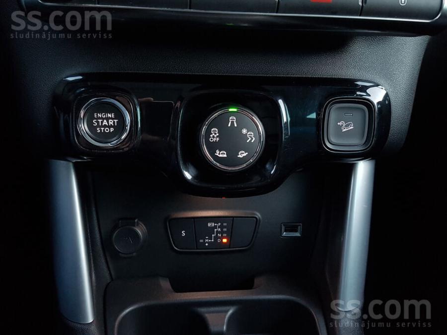 White Citroen c3-aircross 2020 in Riga, with an engine capacity of 1.50 L and mileage of 170 thousand km for 9500 €, photo 25 on AUTOMOTO.COM.LV