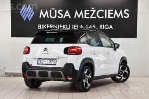 Белый Ситроен C3 Aircross 2021 в Рига, объемом двигателя 1.20 л и пробегом 95 тыс. км за 9990 €, фото 9 на AUTOMOTO.COM.LV