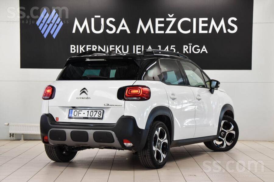 Белый Ситроен C3 Aircross 2021 в Рига, объемом двигателя 1.20 л и пробегом 95 тыс. км за 9990 €, фото 9 на AUTOMOTO.COM.LV