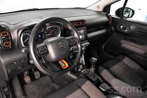 Белый Ситроен C3 Aircross 2021 в Рига, объемом двигателя 1.20 л и пробегом 95 тыс. км за 9990 €, фото 13 на AUTOMOTO.COM.LV
