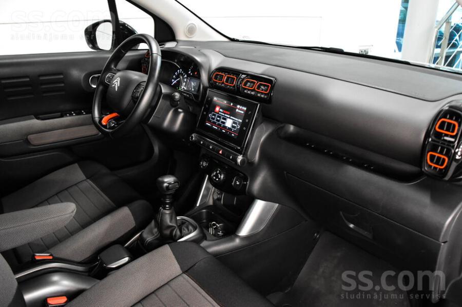 Белый Ситроен C3 Aircross 2021 в Рига, объемом двигателя 1.20 л и пробегом 95 тыс. км за 9990 €, фото 15 на AUTOMOTO.COM.LV