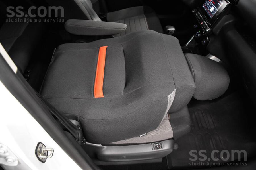 Белый Ситроен C3 Aircross 2021 в Рига, объемом двигателя 1.20 л и пробегом 95 тыс. км за 9990 €, фото 17 на AUTOMOTO.COM.LV