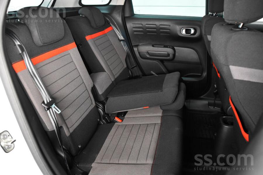 Белый Ситроен C3 Aircross 2021 в Рига, объемом двигателя 1.20 л и пробегом 95 тыс. км за 9990 €, фото 18 на AUTOMOTO.COM.LV