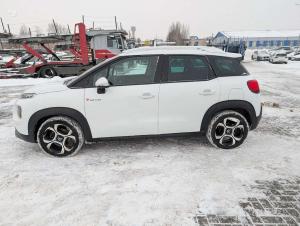 Белый Ситроен C3 Aircross 2019 в Таураге, объемом двигателя 1.50 л и пробегом 184 тыс. км за 8200 €, фото 2 на AUTOMOTO.COM.LV