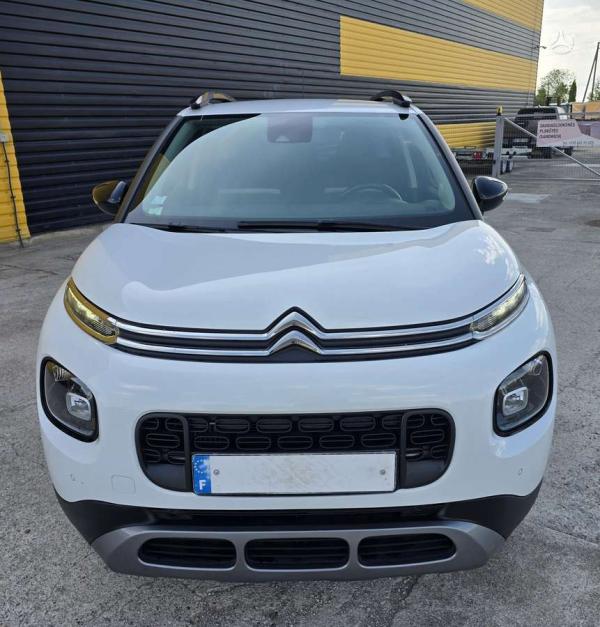 White Citroen c3-aircross 2019 in Taurage, with an engine capacity of 1.20 L and mileage of 82 thousand km for 7400 €, photo 8 on AUTOMOTO.COM.LV