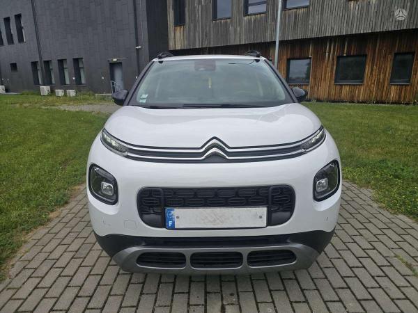 White Citroen c3-aircross 2019 in Taurage, with an engine capacity of 1.20 L and mileage of 82 thousand km for 7500 €, photo 4 on AUTOMOTO.COM.LV