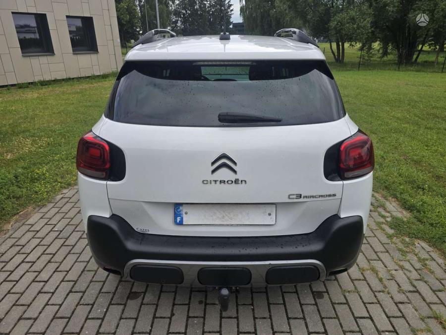 Белый Ситроен C3 Aircross 2019 в Таураге, объемом двигателя 1.20 л и пробегом 82 тыс. км за 7500 €, фото 9 на AUTOMOTO.COM.LV