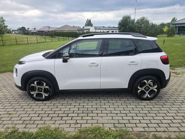 White Citroen c3-aircross 2019 in Taurage, with an engine capacity of 1.20 L and mileage of 82 thousand km for 7500 €, photo 10 on AUTOMOTO.COM.LV