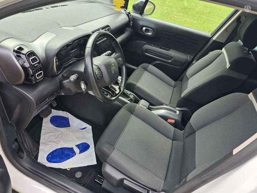 Белый Ситроен C3 Aircross 2019 в Таураге, объемом двигателя 1.20 л и пробегом 82 тыс. км за 7500 €, фото 14 на AUTOMOTO.COM.LV