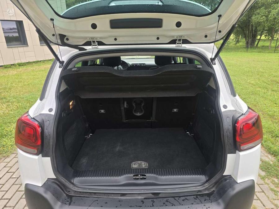Белый Ситроен C3 Aircross 2019 в Таураге, объемом двигателя 1.20 л и пробегом 82 тыс. км за 7500 €, фото 18 на AUTOMOTO.COM.LV