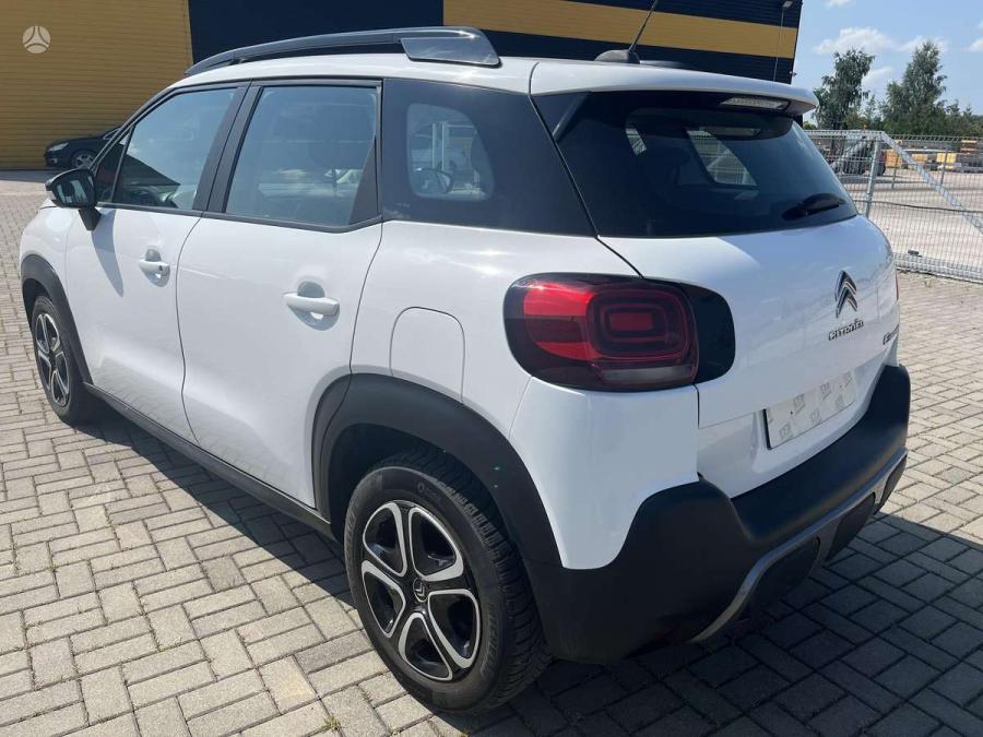 White Citroen c3-aircross 2019 in Taurage, with an engine capacity of 1.50 L and mileage of 166 thousand km for 6000 €, photo 4 on AUTOMOTO.COM.LV