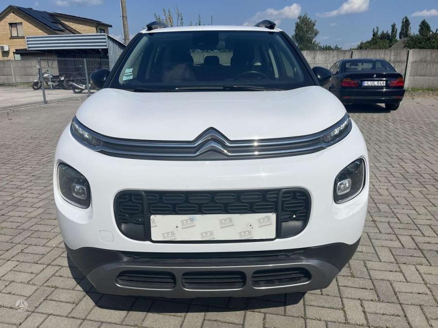 White Citroen c3-aircross 2019 in Taurage, with an engine capacity of 1.50 L and mileage of 166 thousand km for 6000 €, photo 9 on AUTOMOTO.COM.LV
