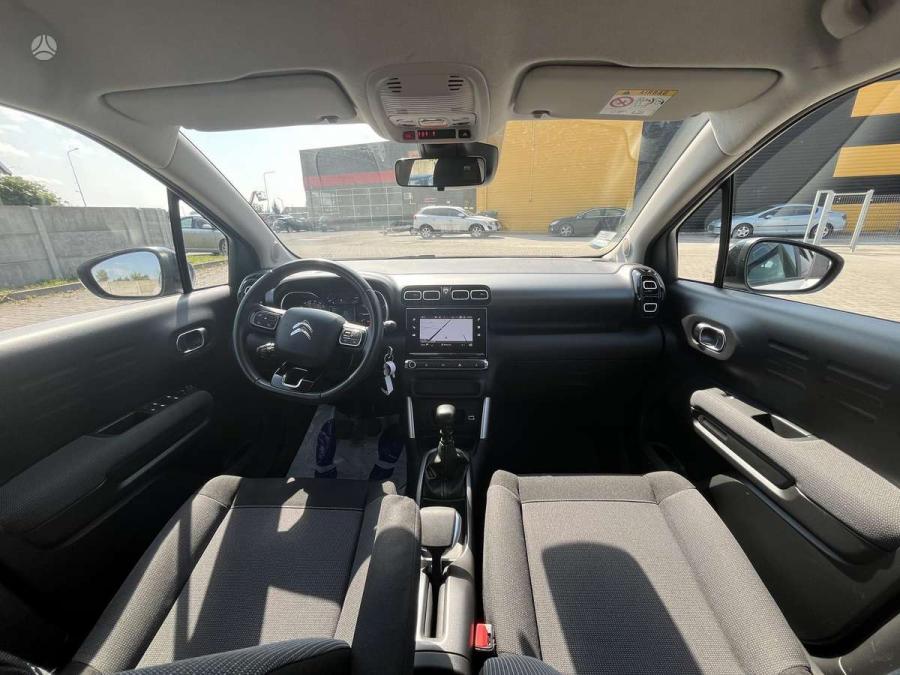 White Citroen c3-aircross 2019 in Taurage, with an engine capacity of 1.50 L and mileage of 166 thousand km for 6000 €, photo 13 on AUTOMOTO.COM.LV
