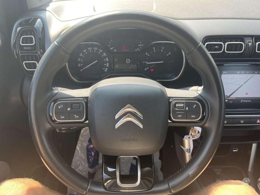White Citroen c3-aircross 2019 in Taurage, with an engine capacity of 1.50 L and mileage of 166 thousand km for 6000 €, photo 17 on AUTOMOTO.COM.LV
