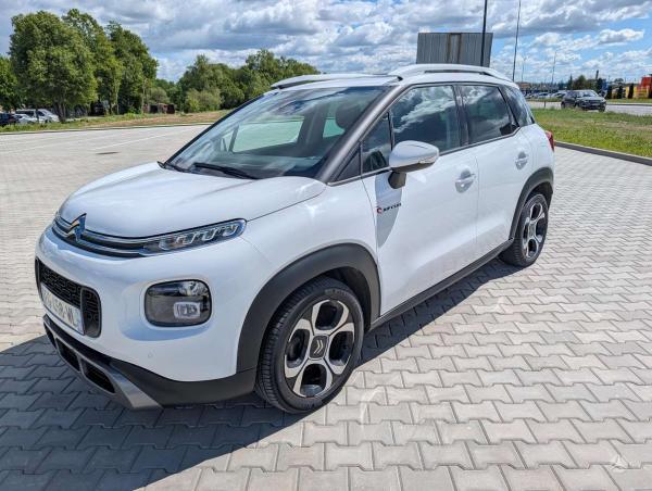 White Citroen c3-aircross 2019 in Taurage, with an engine capacity of 1.50 L and mileage of 184 thousand km for 6950 €, photo 7 on AUTOMOTO.COM.LV
