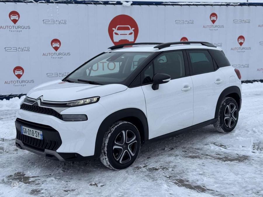 Белый Ситроен C3 Aircross 2021 в Таураге, объемом двигателя 1.50 л и пробегом 201 тыс. км за 9200 €, фото 1 на AUTOMOTO.COM.LV