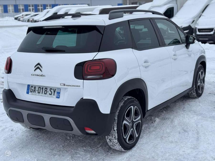 Белый Ситроен C3 Aircross 2021 в Таураге, объемом двигателя 1.50 л и пробегом 201 тыс. км за 9200 €, фото 4 на AUTOMOTO.COM.LV
