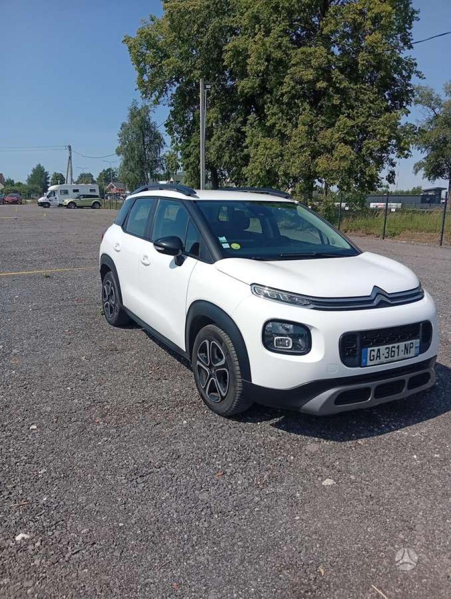 White Citroen c3-aircross 2021 in Taurage, with an engine capacity of 1.50 L and mileage of 180 thousand km for 6500 €, photo 4 on AUTOMOTO.COM.LV