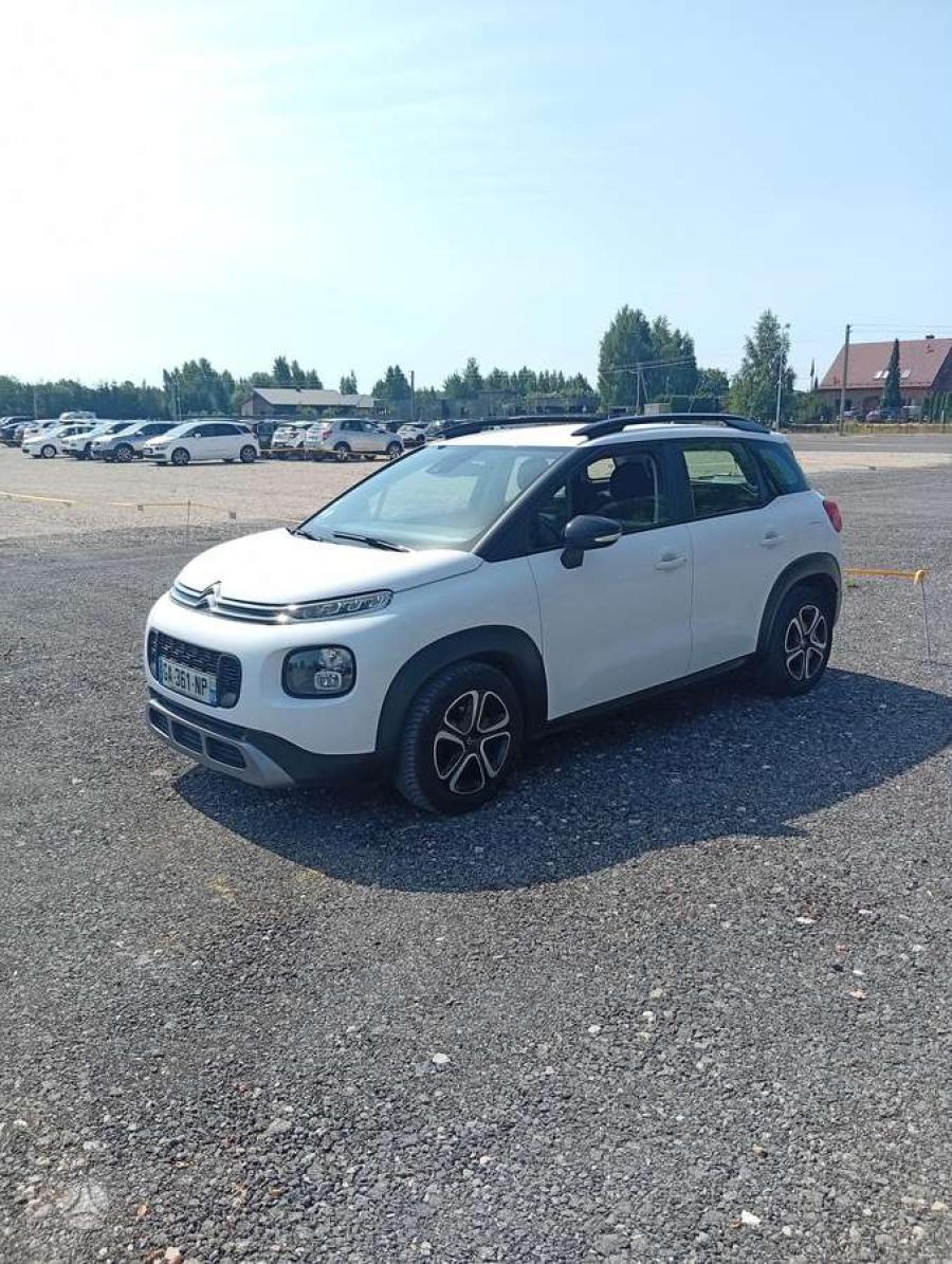 White Citroen c3-aircross 2021 in Taurage, with an engine capacity of 1.50 L and mileage of 180 thousand km for 6500 €, photo 6 on AUTOMOTO.COM.LV