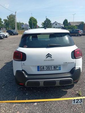 White Citroen c3-aircross 2021 in Taurage, with an engine capacity of 1.50 L and mileage of 180 thousand km for 6500 €, photo 8 on AUTOMOTO.COM.LV