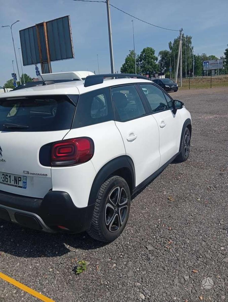 White Citroen c3-aircross 2021 in Taurage, with an engine capacity of 1.50 L and mileage of 180 thousand km for 6500 €, photo 9 on AUTOMOTO.COM.LV