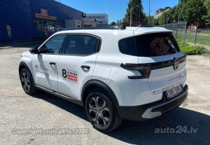 Белый Ситроен C3 Aircross 2026 в Нарва, объемом двигателя 1.20 л и пробегом 6 тыс. км за 23400 €, фото 5 на AUTOMOTO.COM.LV