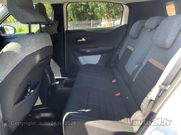 White Citroen c3-aircross 2026 in Narva, with an engine capacity of 1.20 L and mileage of 6 thousand km for 23400 €, photo 8 on AUTOMOTO.COM.LV