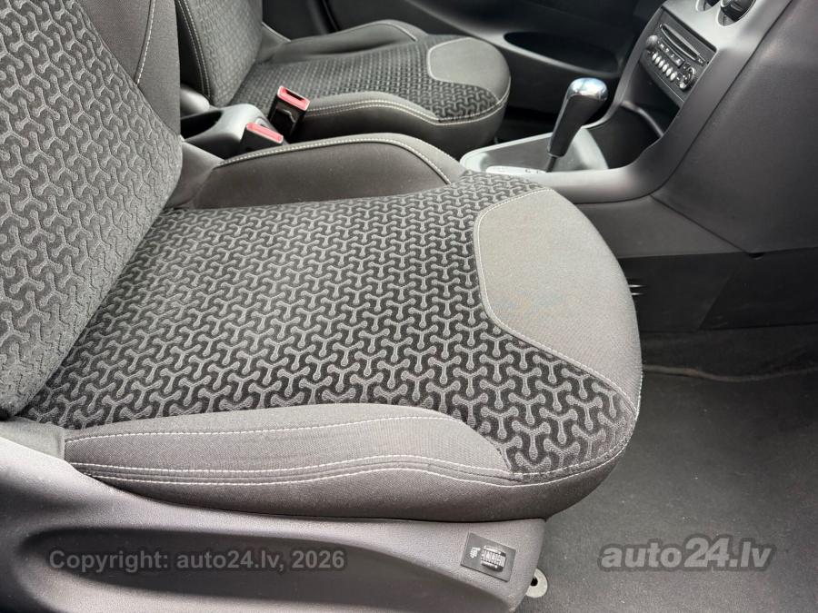 Beige Citroen C3 2011 in Voru, with an engine capacity of 1.60 L and mileage of 201 thousand km for 1490 €, photo 11 on AUTOMOTO.COM.LV