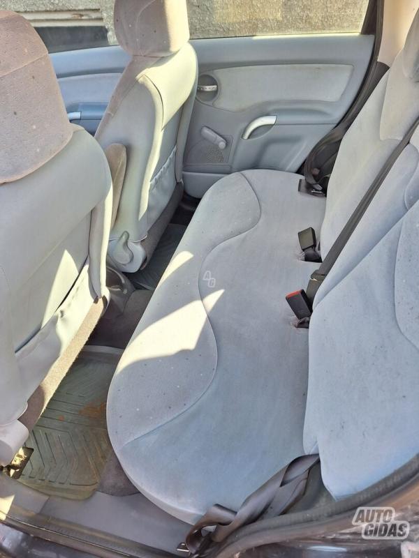 Melns Citroen C3 2004 Radviliškis, ar dzinēja tilpumu 1.40 L un nobraukumu 260 tūkst. km par 1150 €, foto 6 vietnē AUTOMOTO.COM.LV