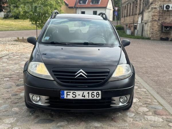 Black Citroen C3 2005 in Kuldiga, with an engine capacity of 1.60 L and mileage of 271 thousand km for 1225 €, photo 2 on AUTOMOTO.COM.LV