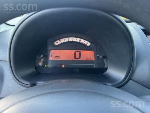 Melns Citroen C3 2007 Jelgava, ar dzinēja tilpumu 1.40 L un nobraukumu 137 tūkst. km par 1450 €, foto 11 vietnē AUTOMOTO.COM.LV