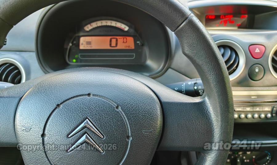 Черный Ситроен С3 2007 в Тарту, объемом двигателя 1.60 л и пробегом 154 тыс. км за 1990 €, фото 16 на AUTOMOTO.COM.LV