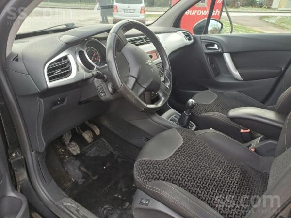 Черный Ситроен С3 2010 в Балви, объемом двигателя 1.40 л и пробегом 206 тыс. км за 2189 €, фото 6 на AUTOMOTO.COM.LV