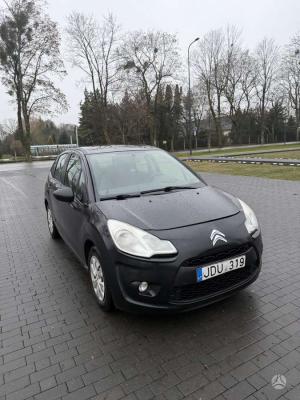 Black Citroen C3 2011 in Kaunas, with an engine capacity of 1.40 L and mileage of 295 thousand km for 1100 €, photo  on AUTOMOTO.COM.LV