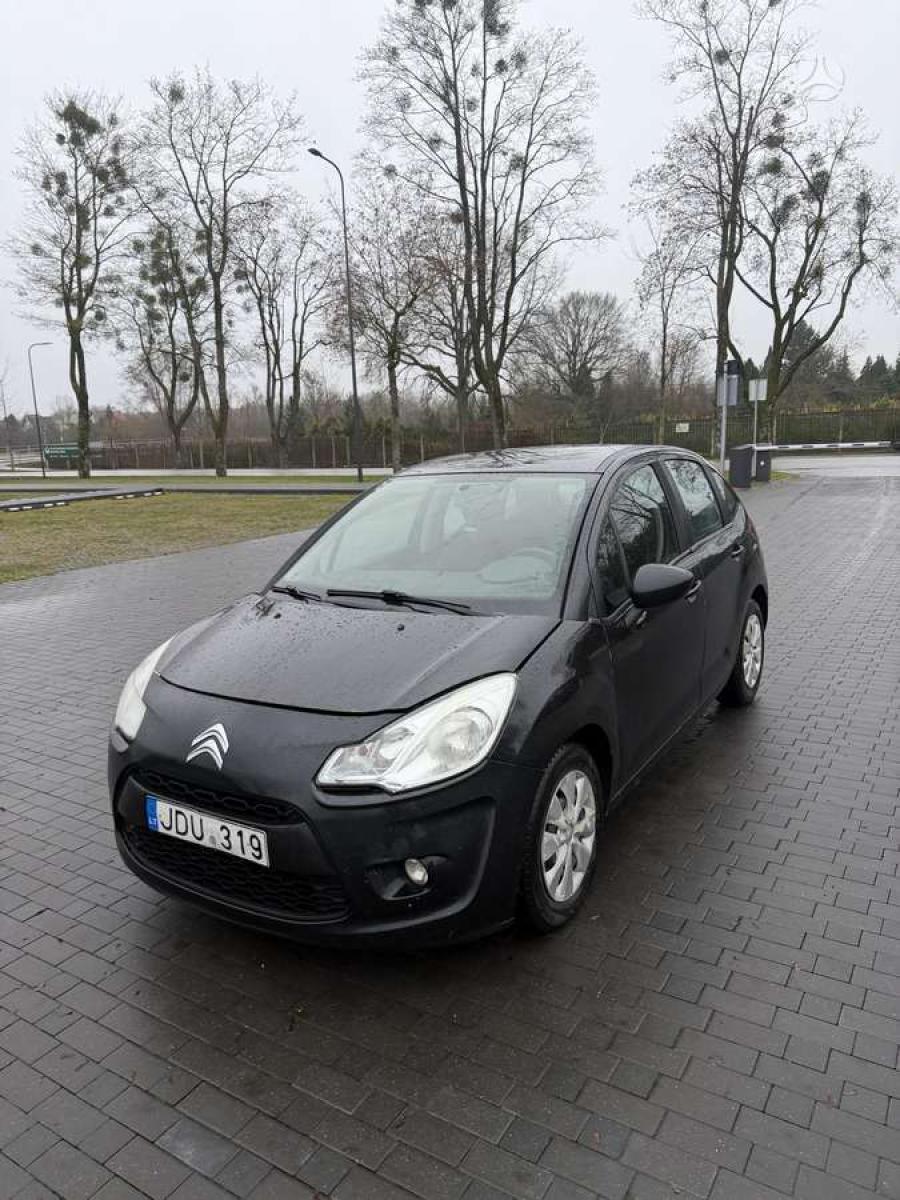 Melns Citroen C3 2011 Kauņa, ar dzinēja tilpumu 1.40 L un nobraukumu 295 tūkst. km par 1100 €, foto 2 vietnē AUTOMOTO.COM.LV