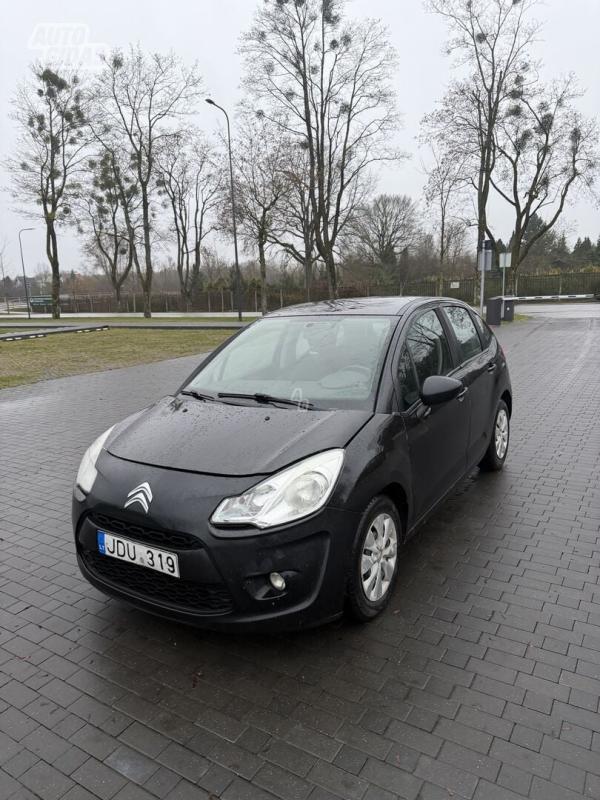 Melns Citroen C3 2011 Kauņa, ar dzinēja tilpumu 1.40 L un nobraukumu 298 tūkst. km par 1099 €, foto 1 vietnē AUTOMOTO.COM.LV