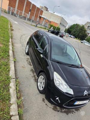 Melns Citroen C3 2011 Kauņa, ar dzinēja tilpumu 1.56 L un nobraukumu 273 tūkst. km par 1700 €, foto 4 vietnē AUTOMOTO.COM.LV