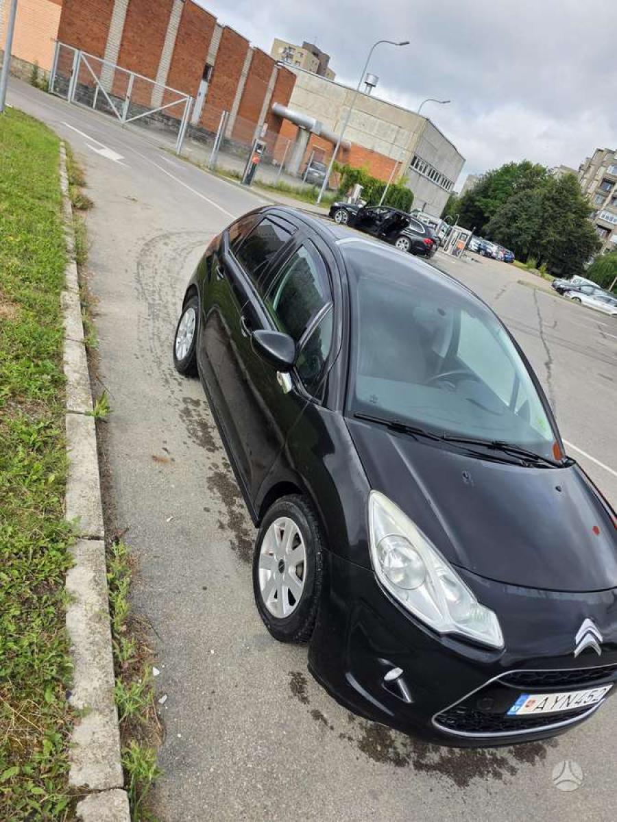 Melns Citroen C3 2011 Kauņa, ar dzinēja tilpumu 1.56 L un nobraukumu 273 tūkst. km par 1700 €, foto 4 vietnē AUTOMOTO.COM.LV