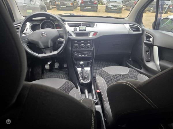 Melns Citroen C3 2011 Kauņa, ar dzinēja tilpumu 1.56 L un nobraukumu 273 tūkst. km par 1700 €, foto 5 vietnē AUTOMOTO.COM.LV