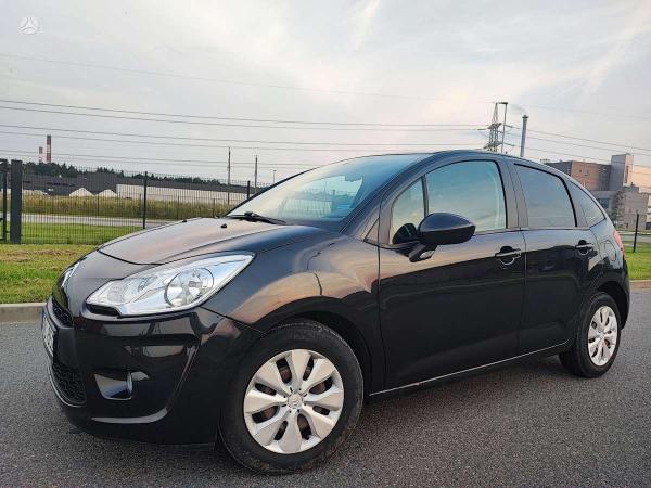 Black Citroen C3 2011 in Kaunas, with an engine capacity of 1.40 L and mileage of 66 thousand km for 1499 €, photo 1 on AUTOMOTO.COM.LV