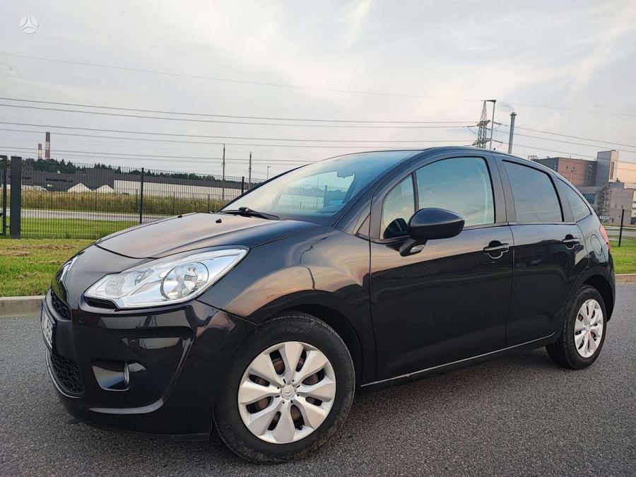 Melns Citroen C3 2011 Kauņa, ar dzinēja tilpumu 1.40 L un nobraukumu 66 tūkst. km par 1499 €, foto 1 vietnē AUTOMOTO.COM.LV