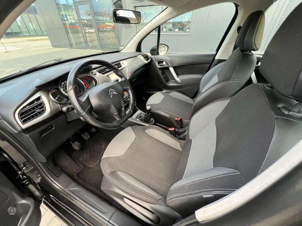 Melns Citroen C3 2012 Šauļi, ar dzinēja tilpumu 1.56 L un nobraukumu 253 tūkst. km par 3600 €, foto 11 vietnē AUTOMOTO.COM.LV