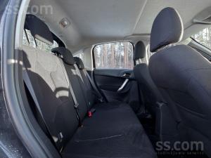 Black Citroen C3 2012 in Riga, with an engine capacity of 1.60 L and mileage of 260 thousand km for 2990 €, photo 20 on AUTOMOTO.COM.LV