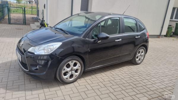 Black Citroen C3 2012 in Kaunas, with an engine capacity of 1.40 L and mileage of 182 thousand km for 2900 €, photo 4 on AUTOMOTO.COM.LV