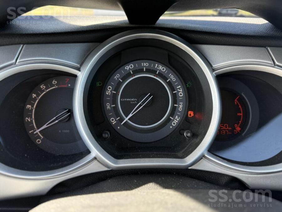 Melns Citroen C3 2012 Liepāja, ar dzinēja tilpumu 1.40 L un nobraukumu 53 tūkst. km par 4400 €, foto 18 vietnē AUTOMOTO.COM.LV