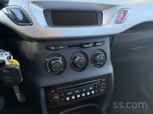 Melns Citroen C3 2012 Liepāja, ar dzinēja tilpumu 1.40 L un nobraukumu 53 tūkst. km par 4400 €, foto 19 vietnē AUTOMOTO.COM.LV