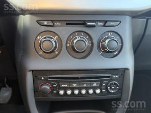Melns Citroen C3 2012 Liepāja, ar dzinēja tilpumu 1.40 L un nobraukumu 53 tūkst. km par 4400 €, foto 20 vietnē AUTOMOTO.COM.LV