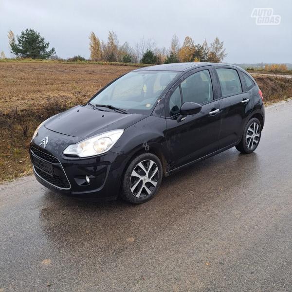 Melns Citroen C3 2013 Alīta, ar dzinēja tilpumu 1.40 L un nobraukumu 300 tūkst. km par 2500 €, foto 9 vietnē AUTOMOTO.COM.LV