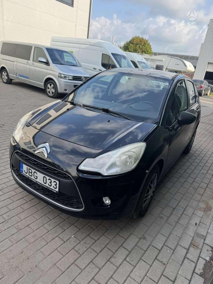 Black Citroen C3 2013 in Klaipeda, with an engine capacity of 1.40 L and mileage of 90 thousand km for 1650 €, photo 5 on AUTOMOTO.COM.LV