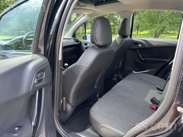 Black Citroen C3 2015 in Riga, with an engine capacity of 1.60 L and mileage of 0 thousand km for 4250 €, photo 10 on AUTOMOTO.COM.LV